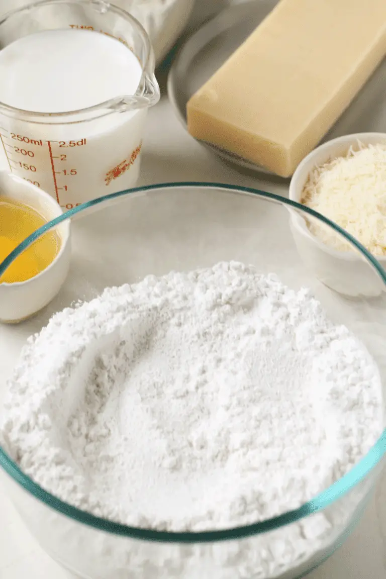 Cuñapé al Horno (Pan Boliviano) - Chipa by the Dozen