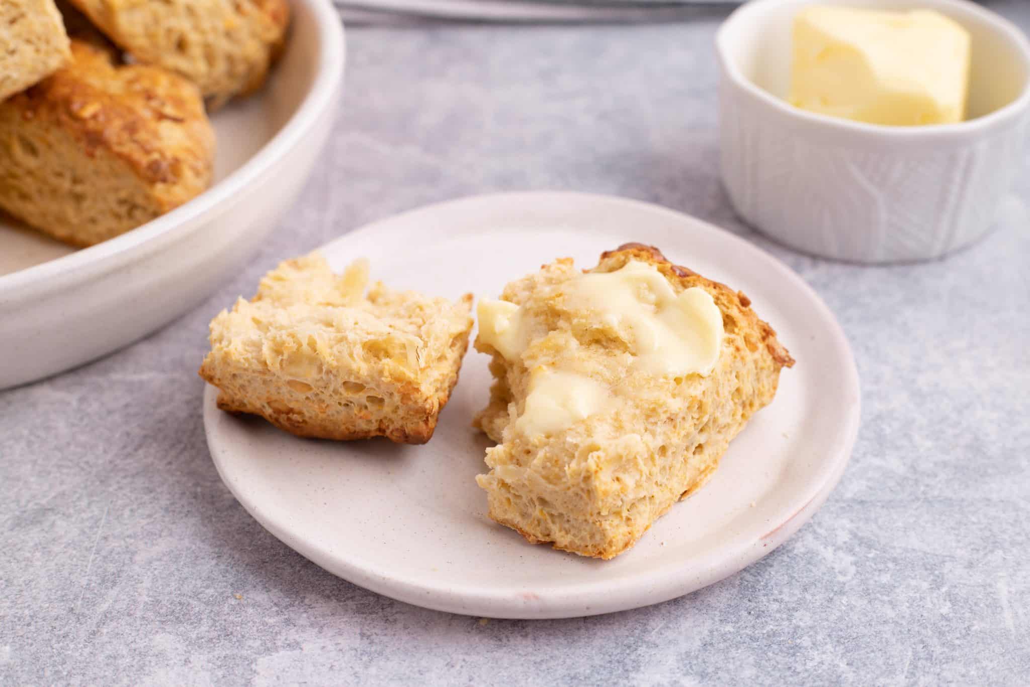Scones de Queso (Pan sin Levadura) - Chipa by the Dozen